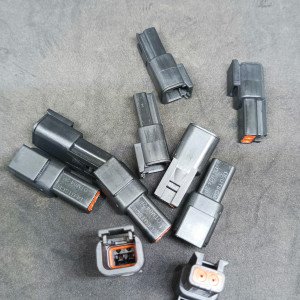 DTM04-2P-DEUTSCH-Automotive-Housings-specs | Mohanamma Technology ...